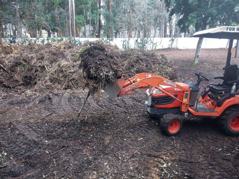 Minidigger Hire | Mini Digger Loader (Mini TLB) hire in the Western ...